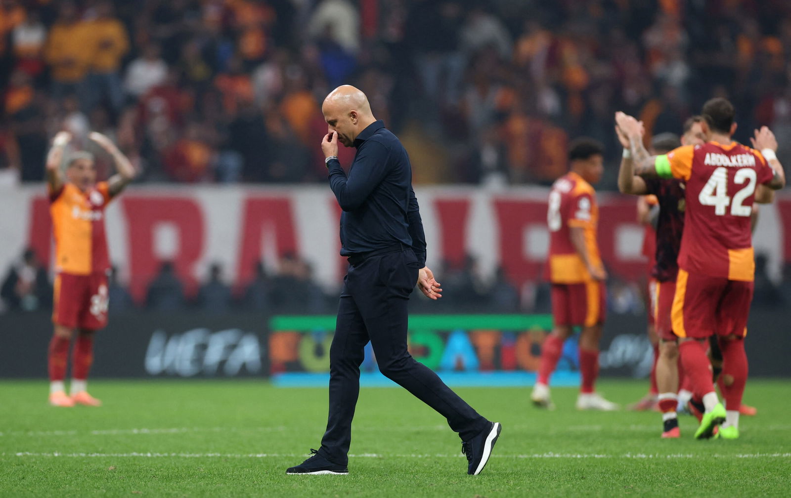 Joe Hart backs Arne Slot to reverse Liverpool's bad form